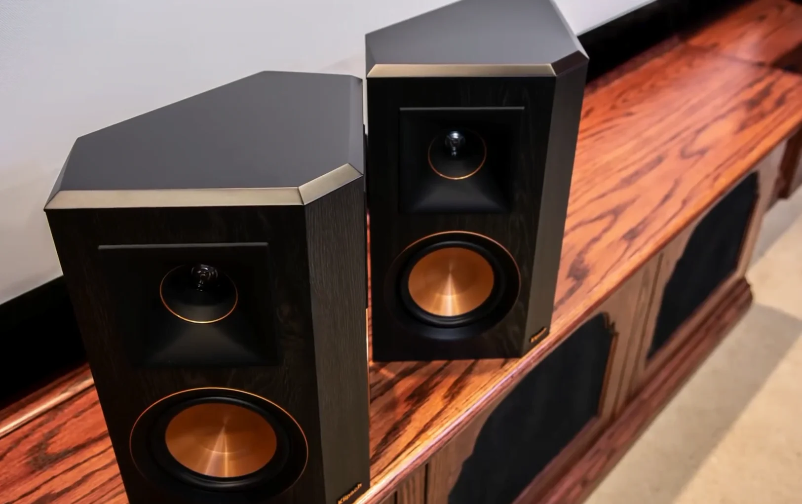 Klipsch RP-502S Review « 7Review