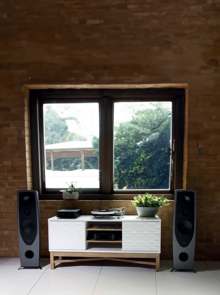 Rega Aya Floorstanding Loudspeaker Review « 7Review