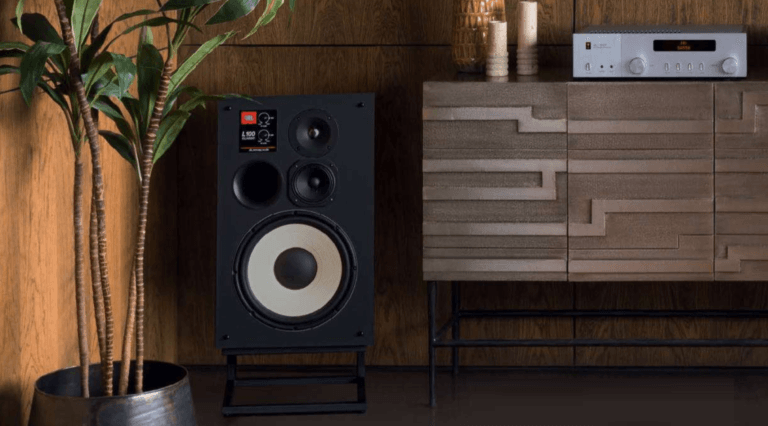 JBL SA550 Integrated amplifier, CD player CD350 and the network player ...